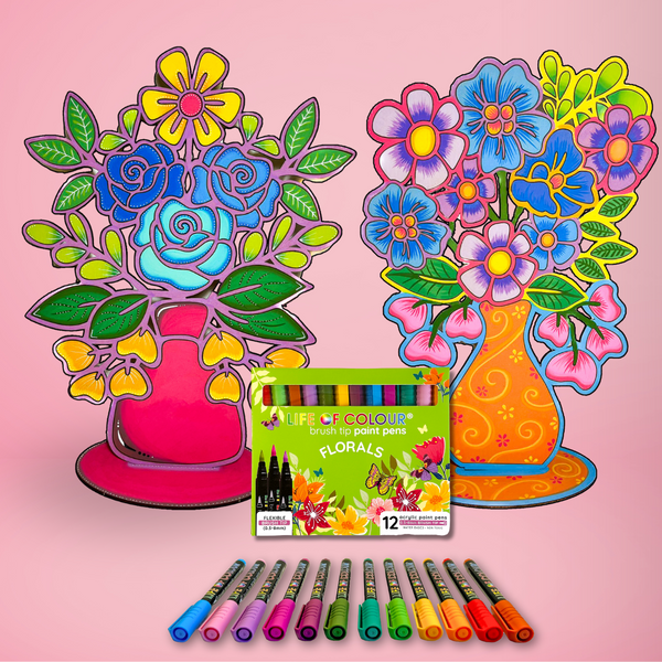 how to draw a bouquet of flowers in a vase