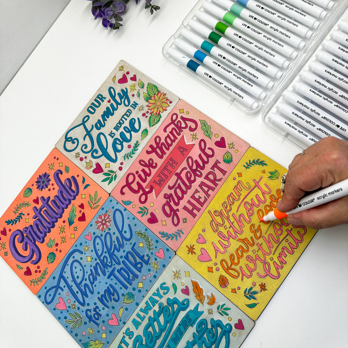 Open media 7 in modal